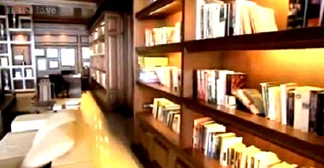 Photos: Inside 'Mannat', Shah Rukh Khan's luxurious mansion - News18