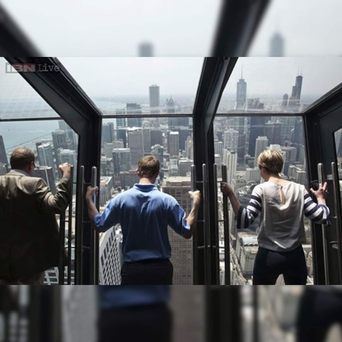 Chicago Glass Floor Tilt | Viewfloor.co