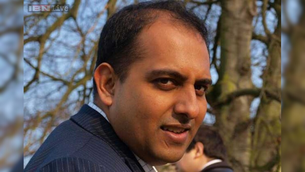 Anuvab Pal becomes the first stand-up comedian from India to sell out ...