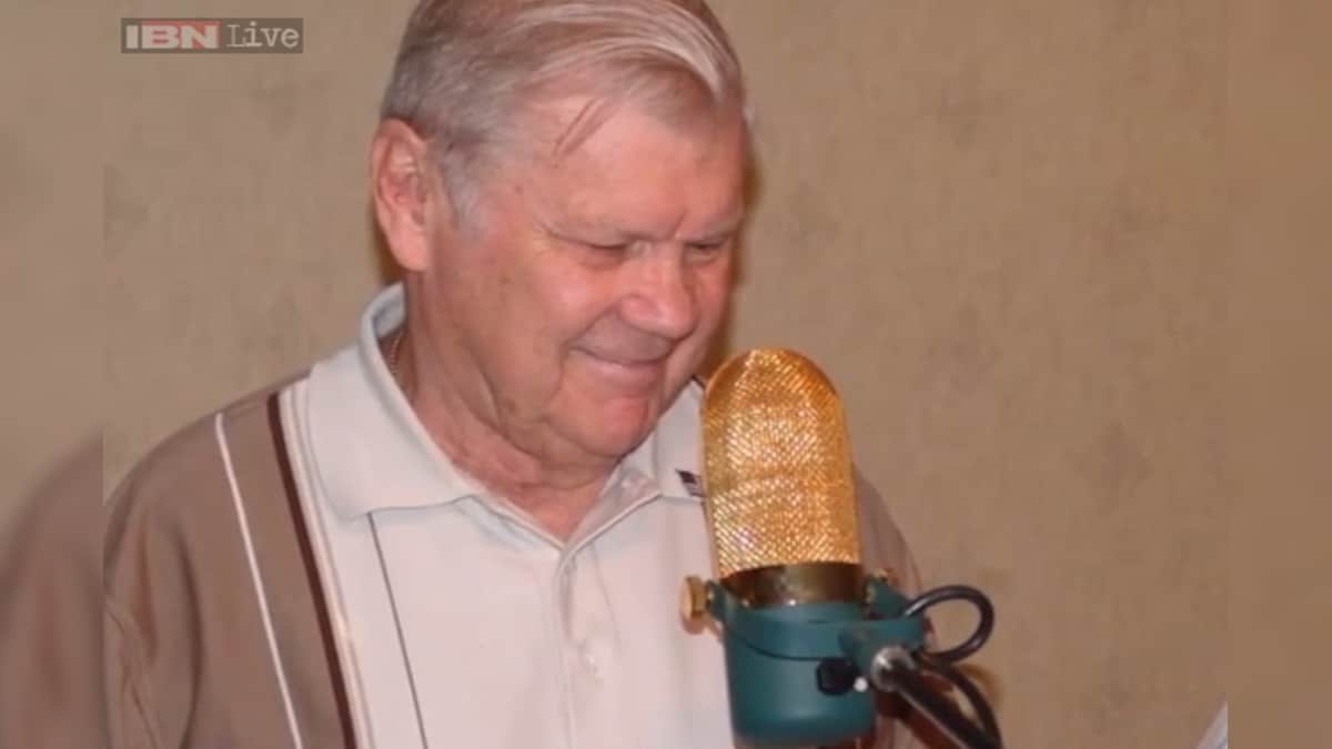 'McHale's Navy' yes-man actor Bob Hastings dies - News18