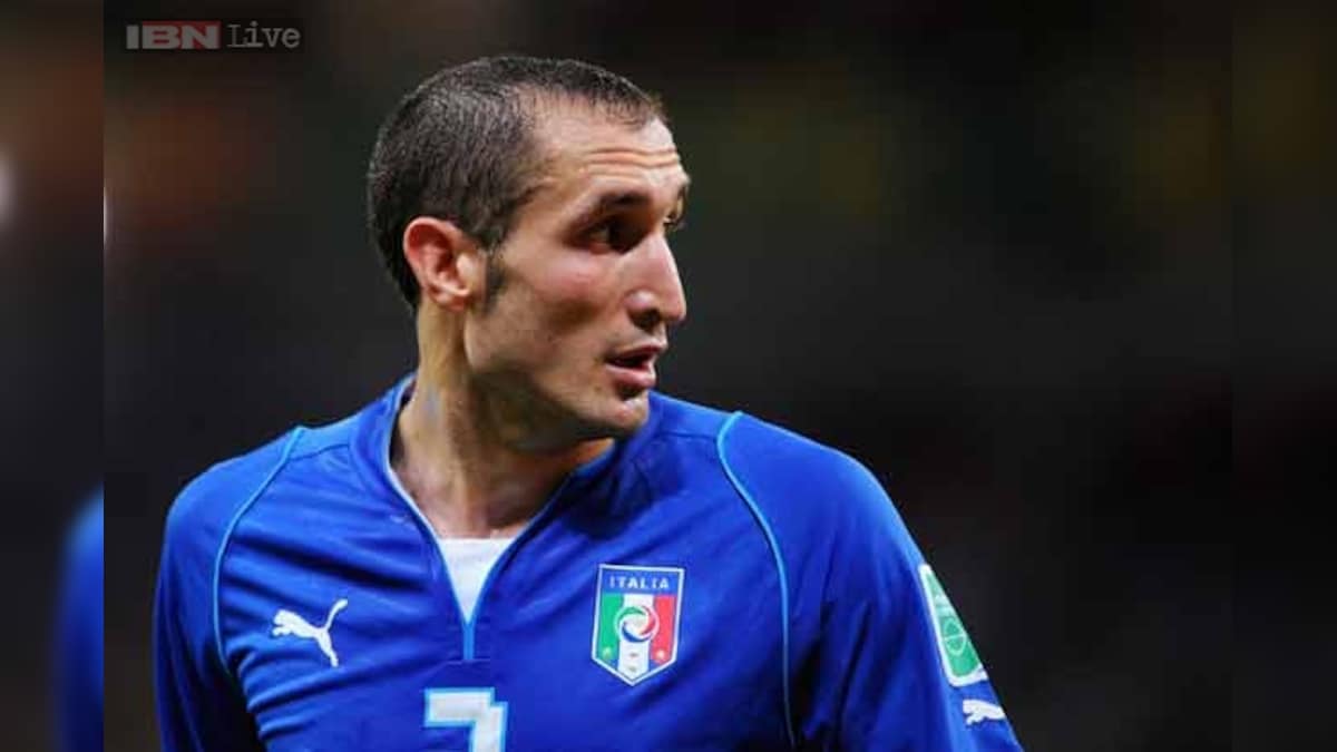 World Cup 2014: Giorgio Chiellini hopes FIFA reduces Suarez's penalty ...