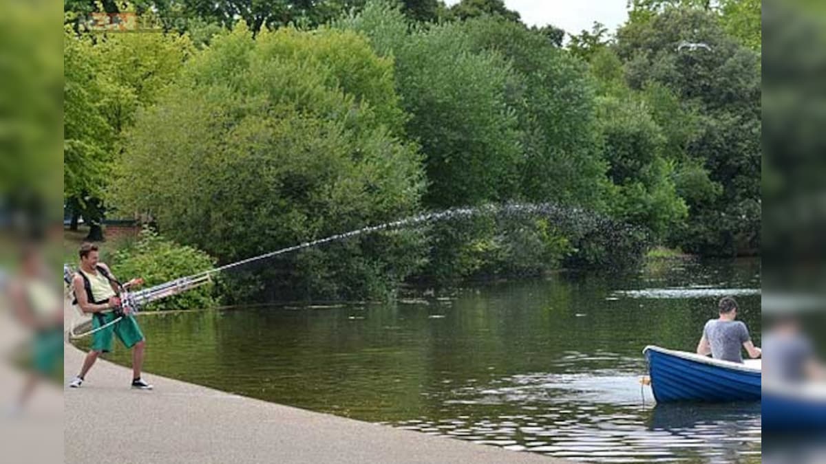 Watch: London engineer builds the world's most sophisticated machine ...