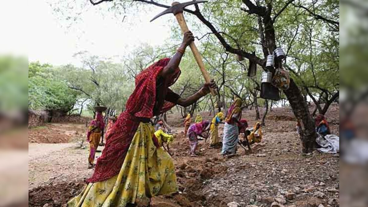 Government to continue with MNREGA scheme - News18