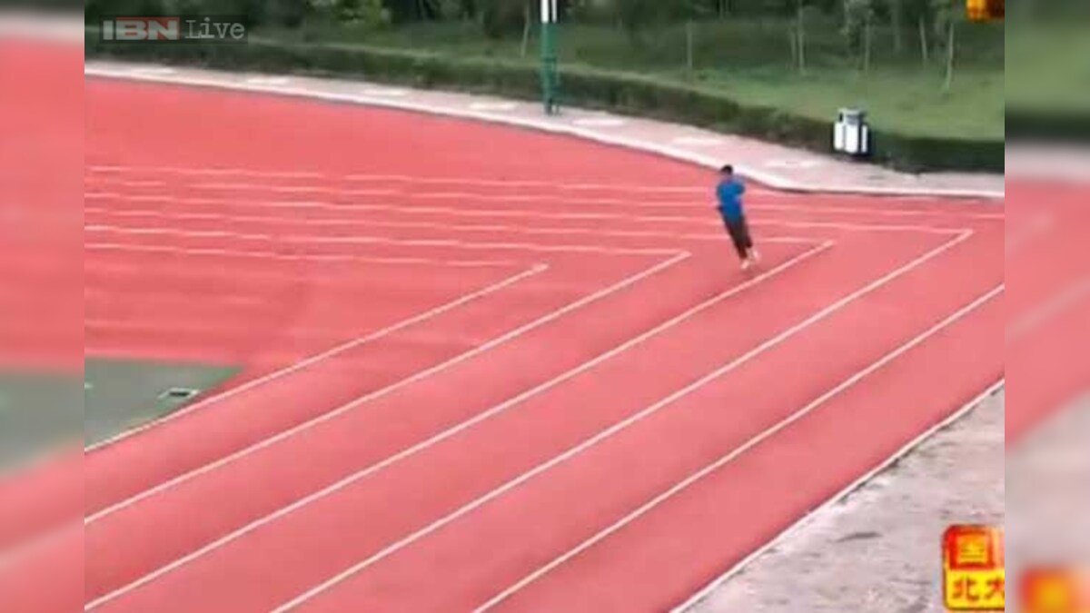 Made in China: a right-angled running track! Chinese officials cut ...