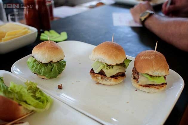 Chef creates a burger that taste like human flesh using first-hand ...