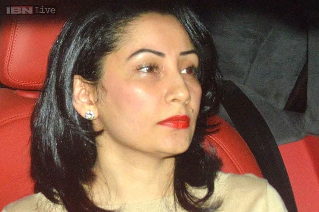 Snapshot: Manyata Dutt looks radiant post recovery; sports new short hairdo