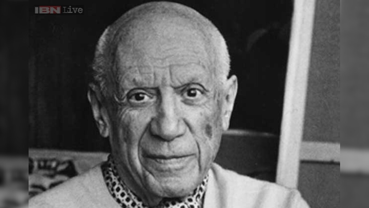 Unseen Picasso letter with doodles on display in France