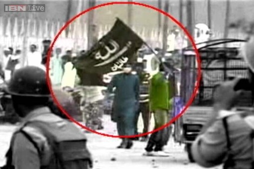 Security concerns in Kashmir after masked men seen carrying ISIS flags ...