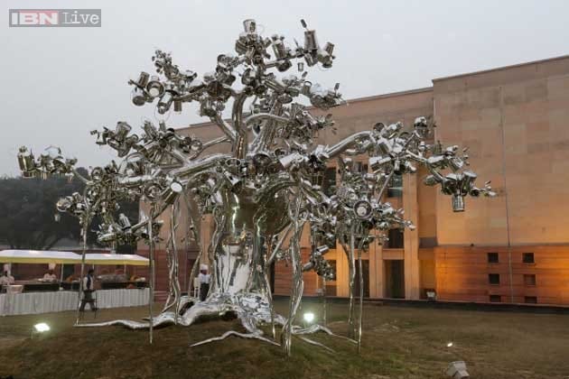 Photos: 18 colossal sculptures renowned Indian artist Subodh Gupta has ...