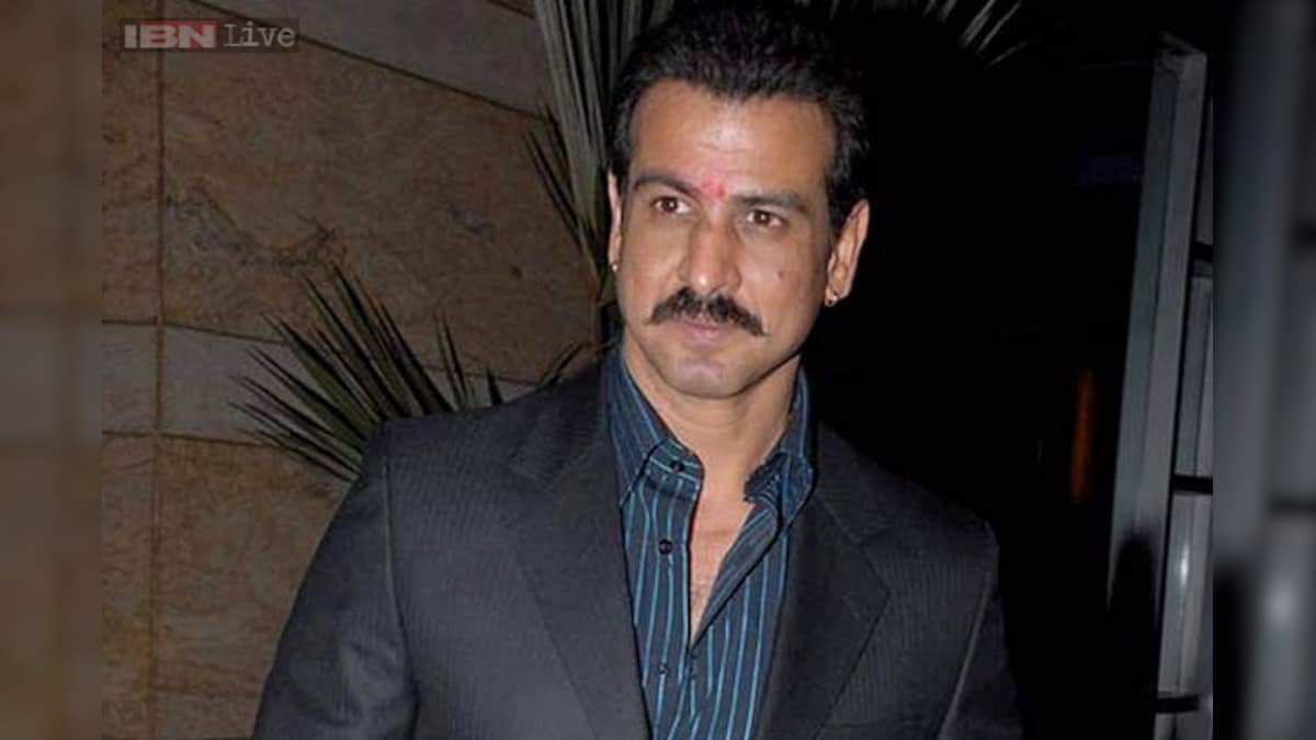 Rohit Roy admires brother Ronit Roy's talent - News18