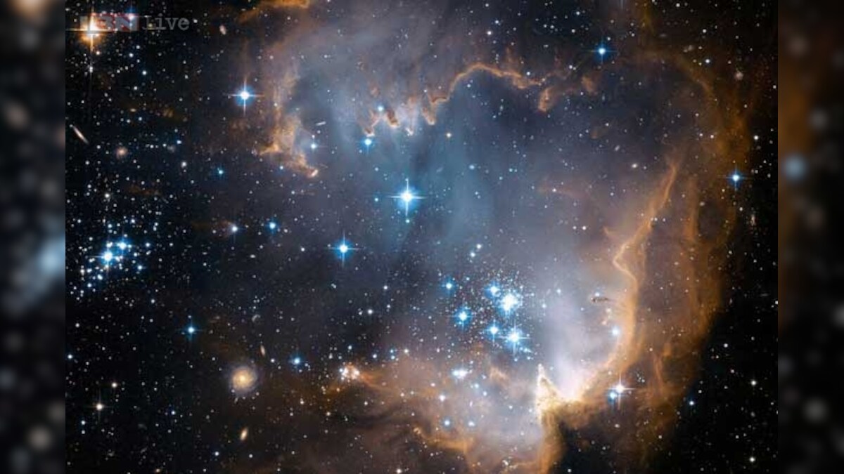 Astronomers decode the bizarre object at the centre of the Milky Way ...