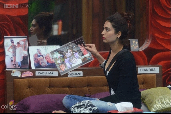 Bigg Boss 8 Day 83 Salman Khan Takes A Dig At Karishma Tanna And