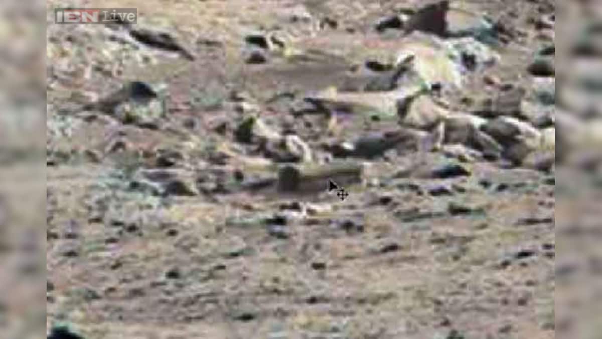 Is there an alien 'coffin' on the Red Planet?