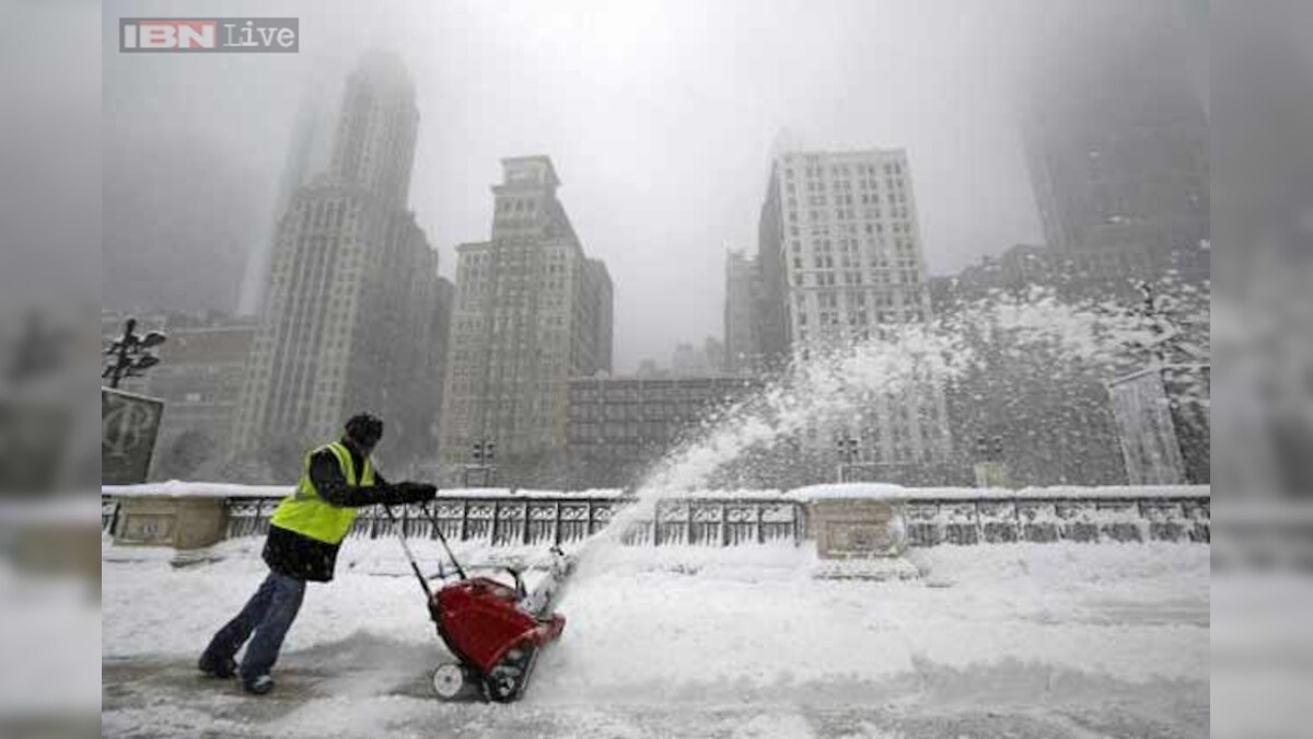 Major snowstorm hits Chicago, heads toward New England - News18