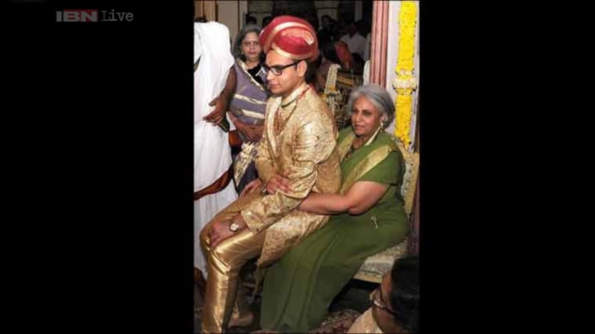 Mysore royal dynasty gets new heir, queen adopts grand nephew of late ...
