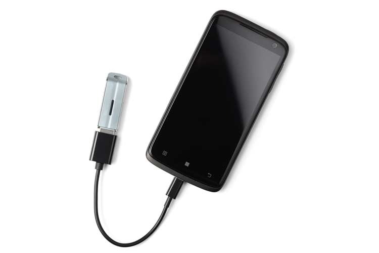 Top 10: Accessories to help you make the most of your smartphone | Tech ...