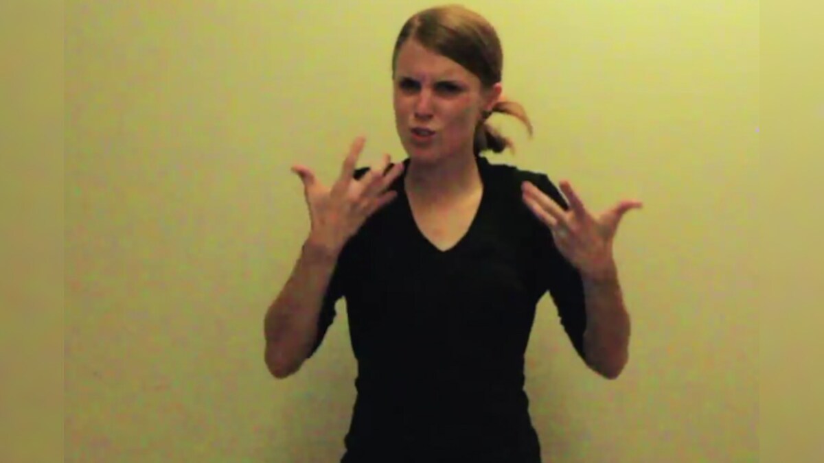 This woman raps out Eminem's hit song 'Lose Yourself' in sign language ...