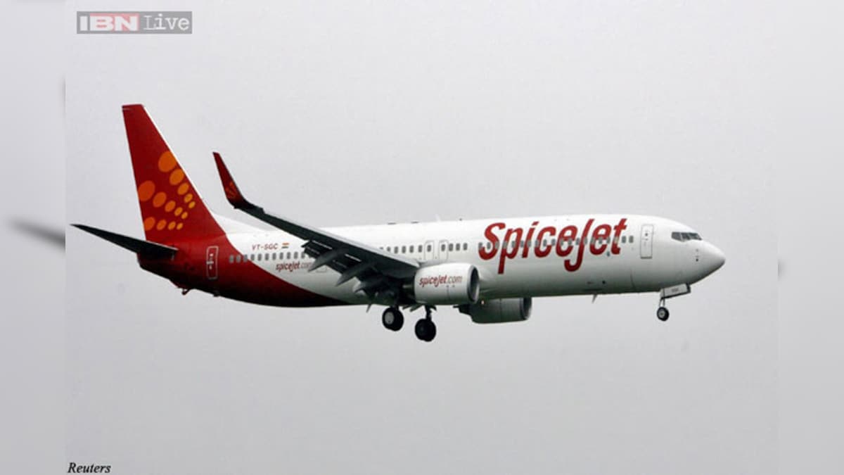 Tyre of SpiceJet flight with 159 people on board bursts during take-off ...