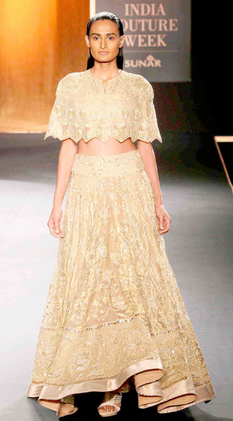 AICW 2015: Rahul Mishra makes his couture debut; 10 looks from his show ...