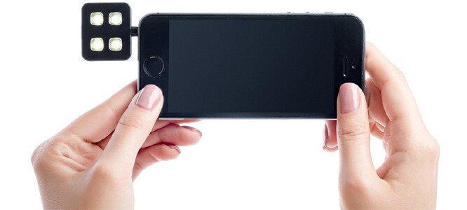 Love to play with your phone's camera? 10 things that you should have ...