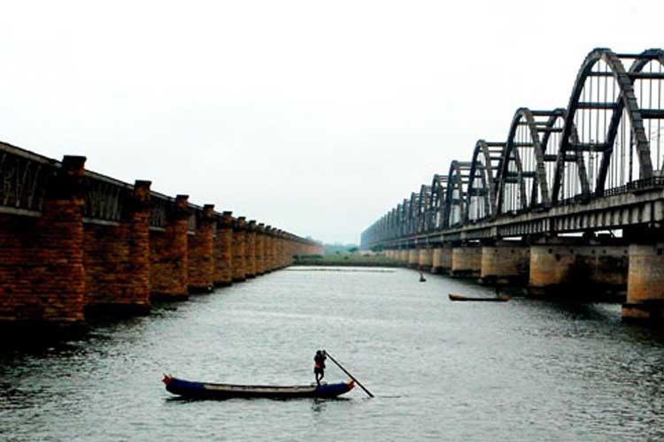 Once in 144 years Maha Pushkaralu attracts over 5 crore devotees, one ...