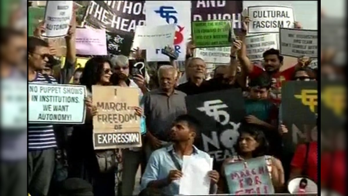 FTII impasse continues as students' strike enters 68th day - News18
