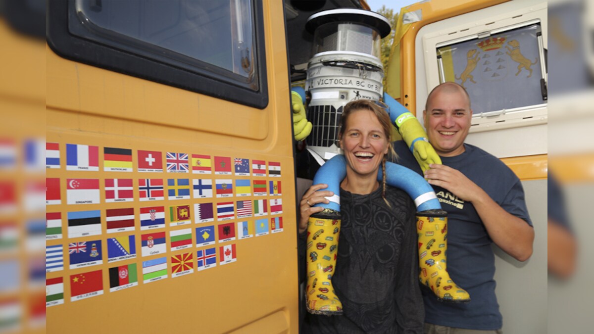 HitchBOT: Hitchhiking robot meets violent end in US