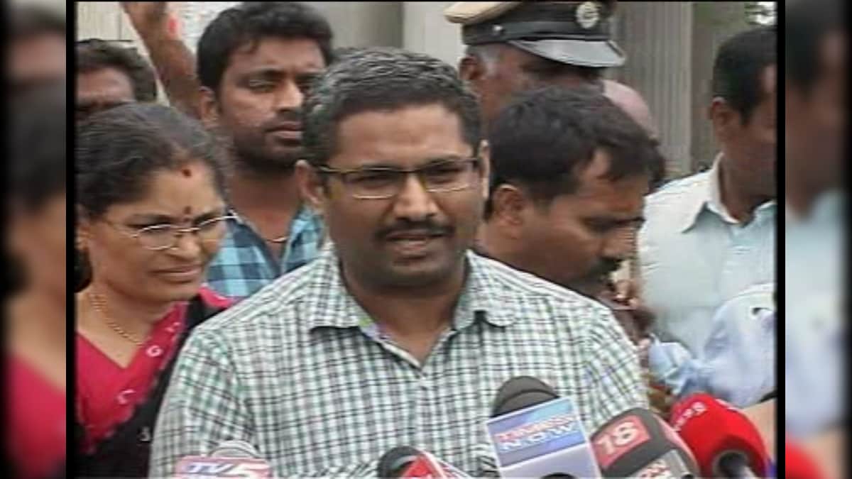 Two of four Indians abducted by Islamic State return from Libya