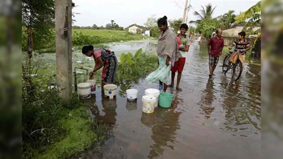 Bengal flood situation remains grim, death toll 69