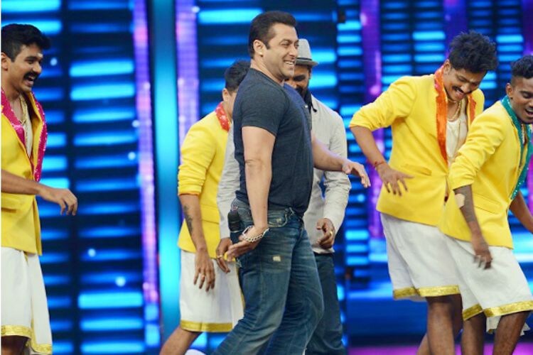 StarGaze: Salman Khan promotes 'Hero' on 'Dance +'; Priyanka Chopra ...
