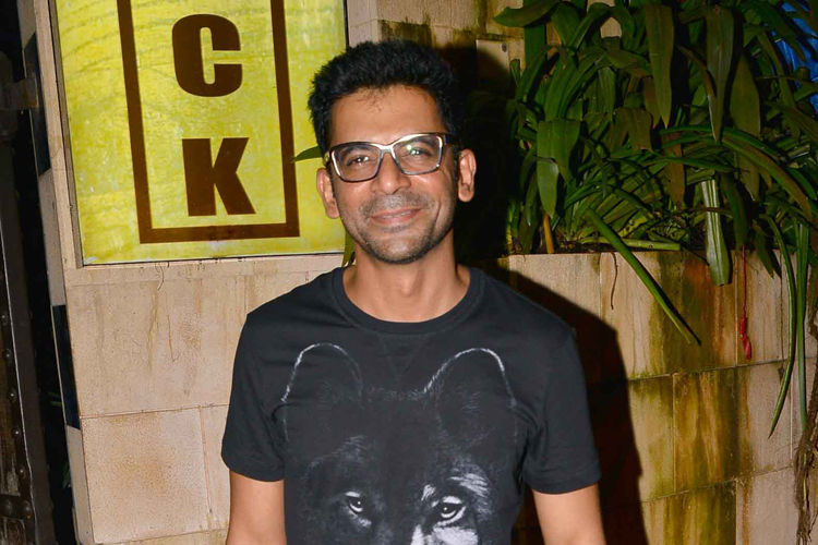 Photos: Prabhudeva, Sunil Grover join Manmeet for his birthday bash