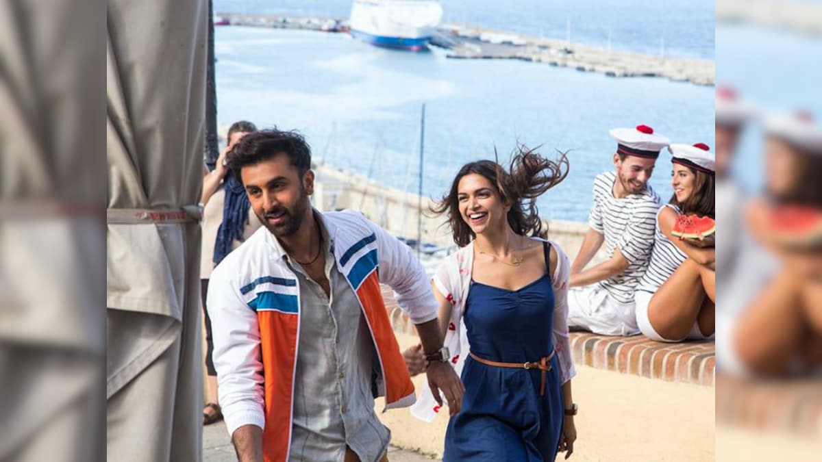 'Tamasha' tweet review: The film works only because of Ranbir Kapoor