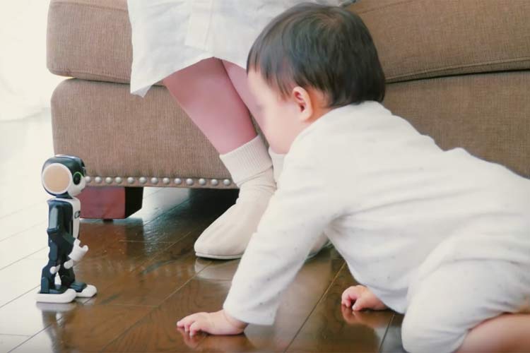 RoboHon: Meet the world's first robot phone that projects photos, displays maps, and dances with ...