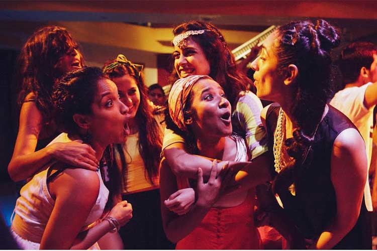 IBNLive Movie Awards 2016: Himanshu Sharma wins Best Dialogue for 'Tanu ...