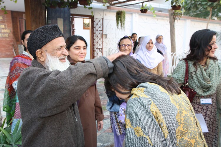 Meet Edhi, the living saint of Pakistan who gave shelter to India's ...