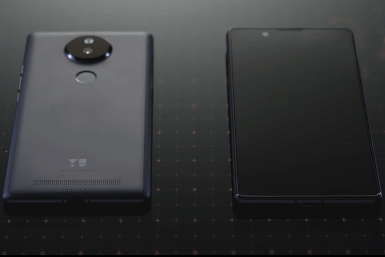 Photos: The Rs 24,999 Yutopia flagship phone - News18