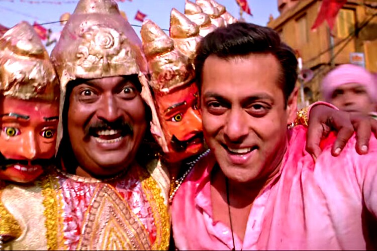 IBNLive Movie Awards 2016: Himanshu Sharma wins Best Dialogue for 'Tanu ...