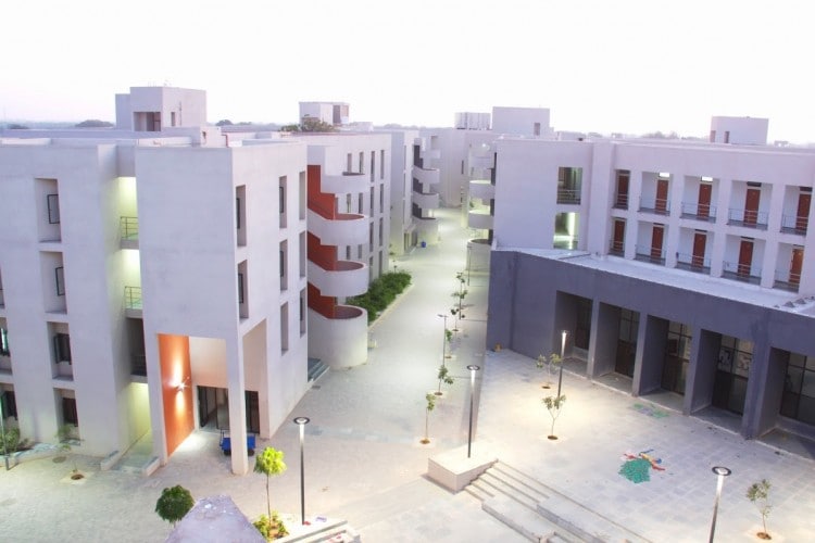 From illustrious students, IIT now moves to award winning campuses ...