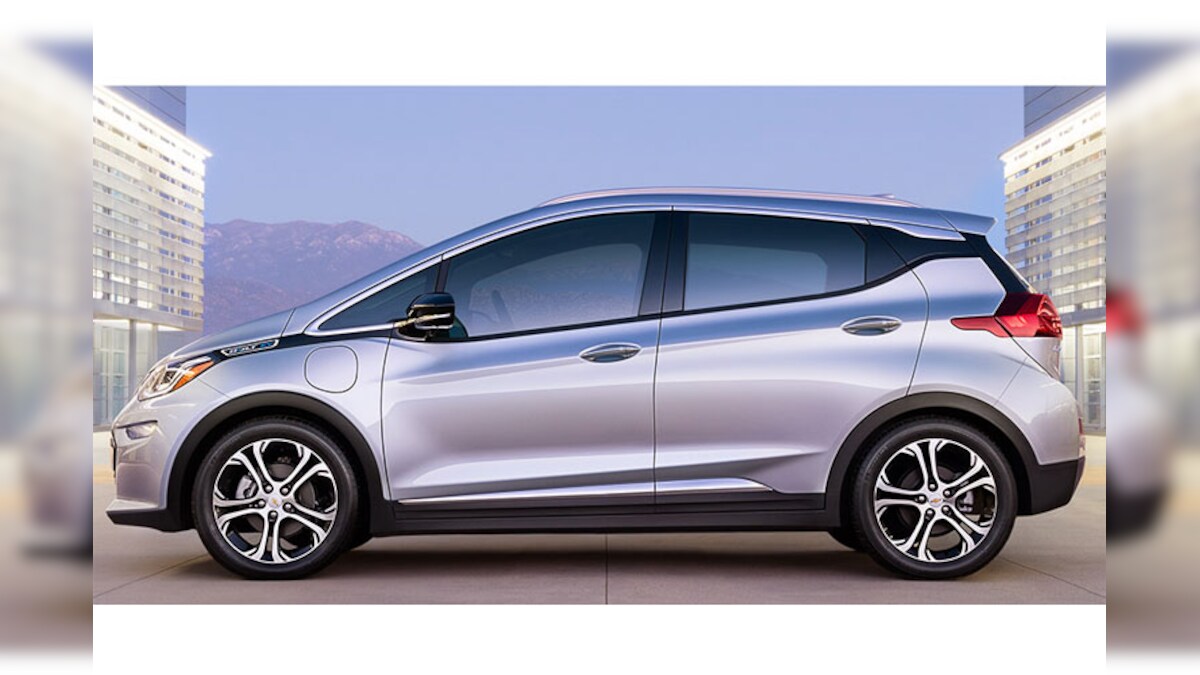 GM unveils production version of Bolt electric car at CES 2016 - News18