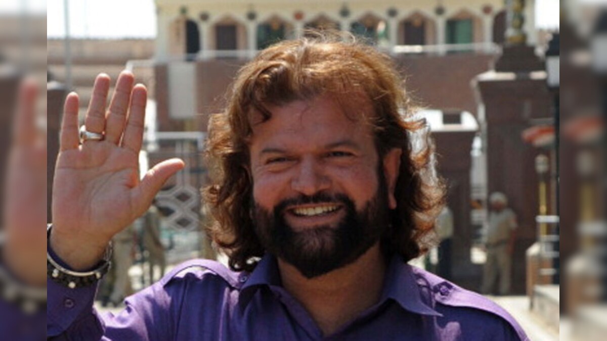 Sufi Singer Hans Raj Hans Quits Congress, Joins BJP