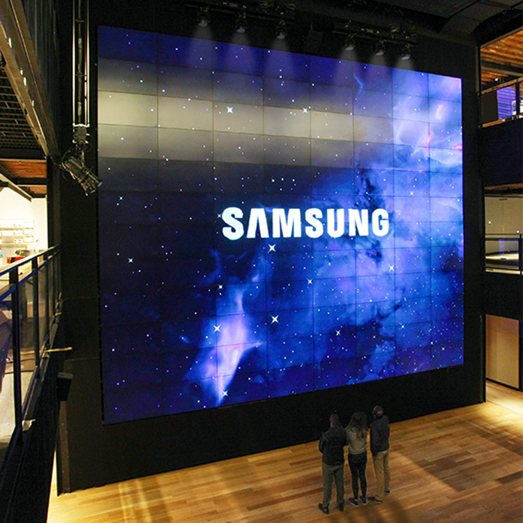 Photos: Inside Samsung's swanky new store in NYC that would make Apple ...