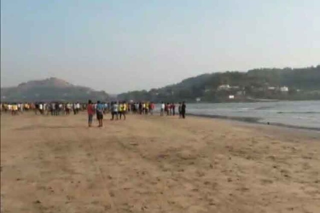 Maharashtra: 14 college students drown off Murud beach in Raigad - News18