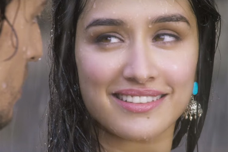 'Baaghi' first stills: Tiger Shroff, Shraddha Kapoor sizzle in the ...
