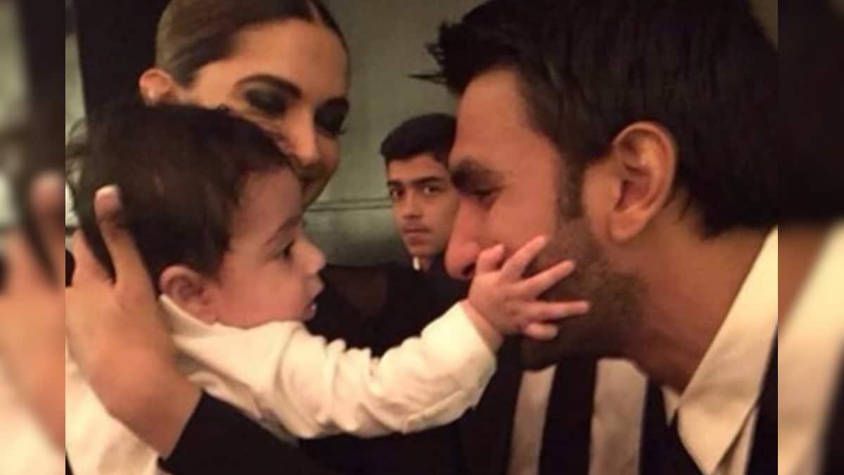 Snapshot: Deepika Padukone, Ranveer Singh's adorable picture with a kid ...