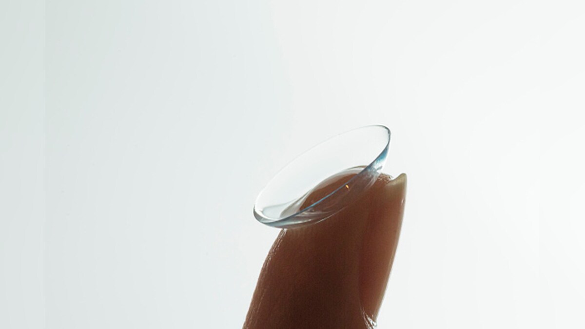 Samsung wants to develop smart contact lens with a built-in camera