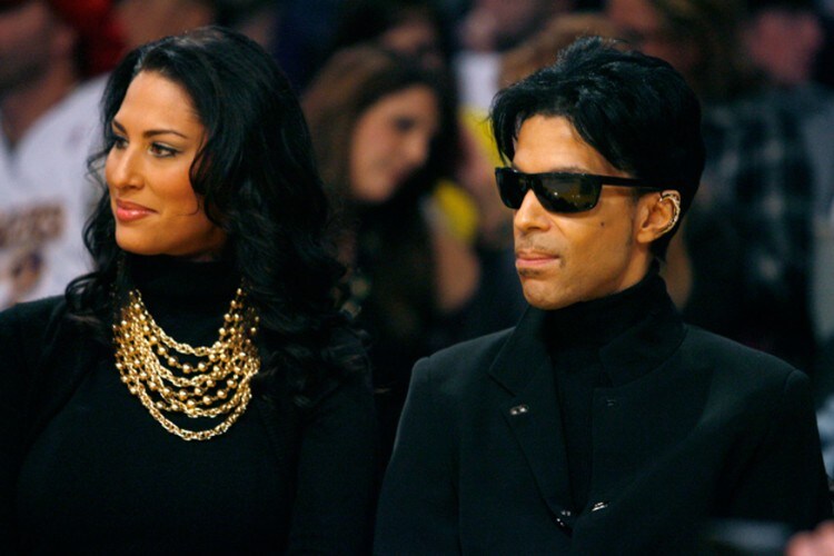 Prince (1958-2016): Most Memorable Moments from the Musician's Life ...