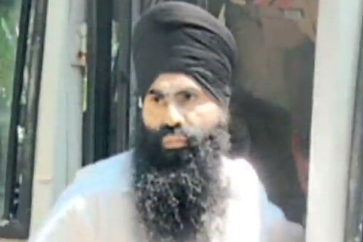 Davinder Pal Singh Bhullar Released on 21 Days Parole - News18 Davinder Pal Singh Bhullar Released on 21 Days Parole - News18