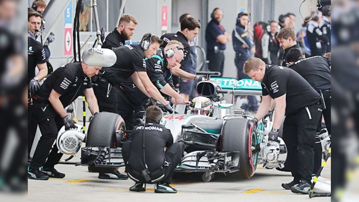 I Will Never Give Up, Says Lewis Hamilton As Curse Hits Again