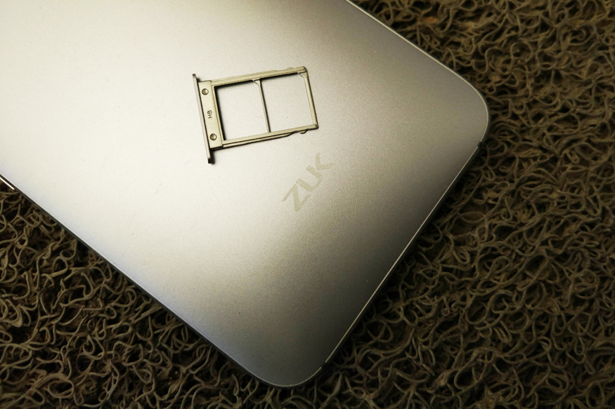 Photos: Hands-on With the Lenovo ZUK Z1 - News18