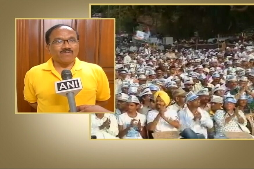Kejriwal Takes on Goa CM Over Corruption Issues - News18